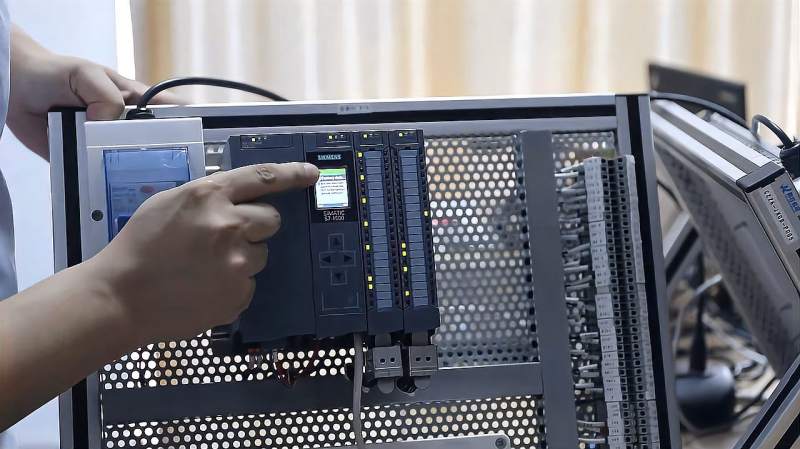 018 如何将1200和1500PLC进行恢复出厂设置，快来看看吧,教育,资格考试,好看视频