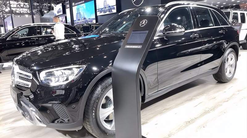 干嘛死磕X3！35万搞台GLC也香，让步近4万，还配2.0T四驱,汽车,车评,好看视频