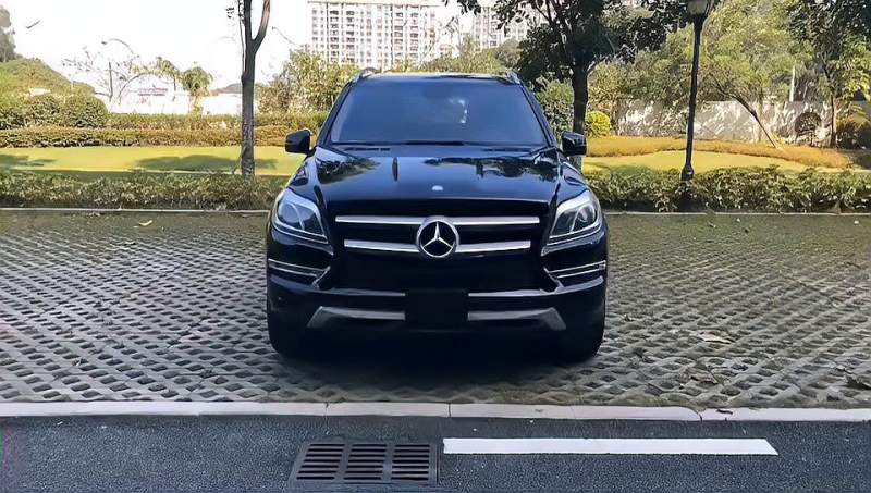 15款奔驰GL450 全尺寸SUV 4.7V8 ，黑色黑内 无匙进入 电尾门 哈,汽车,车评,好看视频