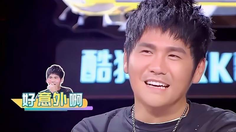 嗨唱起来:在原唱面前斗胆翻唱是什么后果,一开口就让人出乎意料音乐流行音乐好看视频