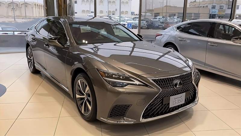 新车到店，高清实拍2021款雷克萨斯LS350，太帅气了！,汽车,汽车改装,好看视频