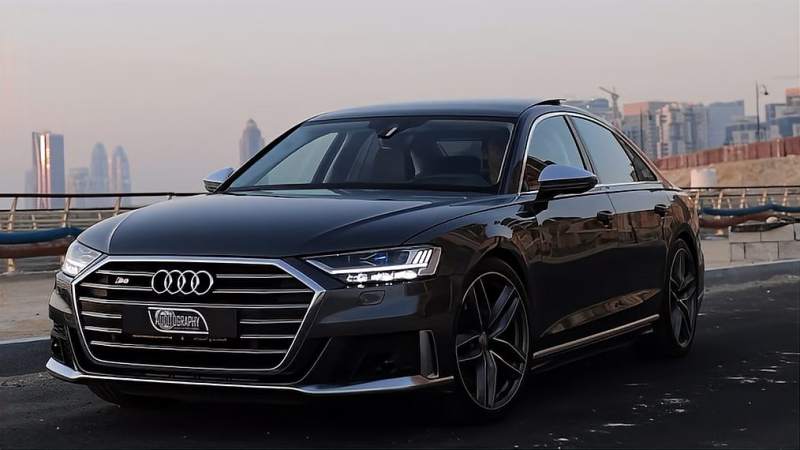 2021奥迪S8 V8TT代托纳灰色很独特,汽车,汽车改装,好看视频