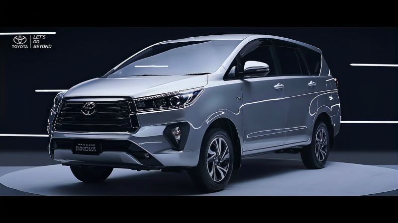 2021款丰田INNOVA来袭，实力超强的MPV，配备2.4T引擎！,汽车,车评,好看视频