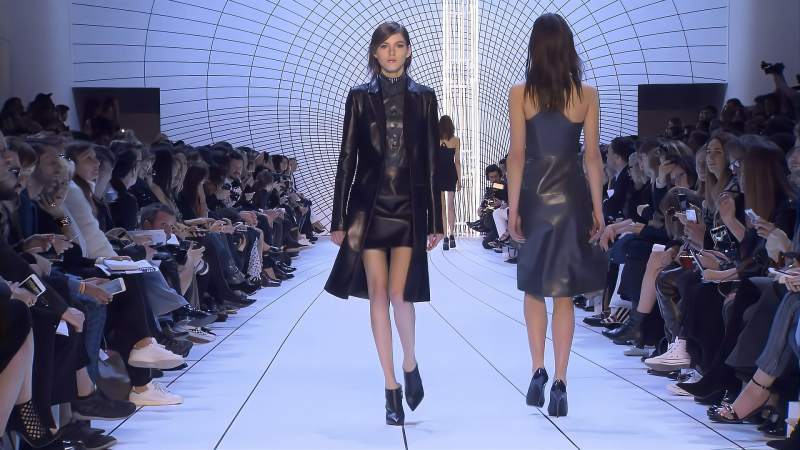 法国时尚品牌Mugler（穆勒）2015FW时装秀,时尚,秀场,好看视频