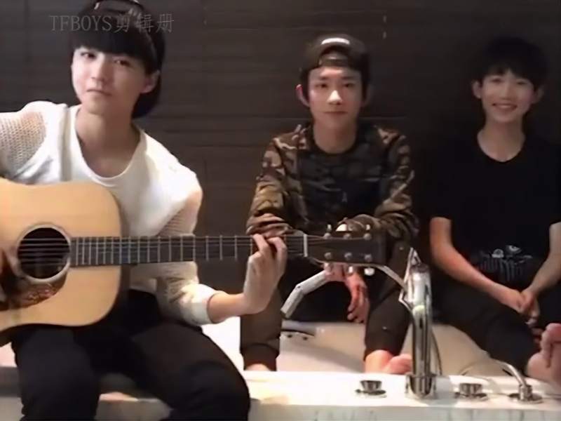 TFBOYS唱《好想你》太甜了,歌甜,他们也甜！,音乐,流行音乐,好看视频