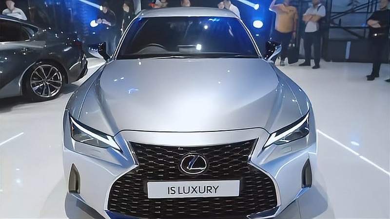 2021款雷克萨斯LS300！看看它闪亮登场的气质！,汽车,汽车改装,好看视频