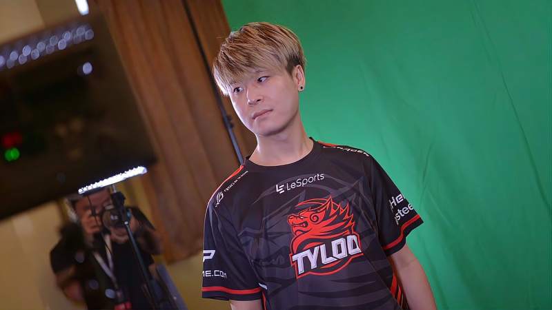 「captainmo」中国CSGO的灵魂人物，他把青春都交给了天禄,游戏,射击游戏,好看视频