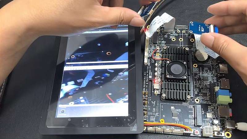 「申嵌视频-RK3399项目篇」OpenCV下Python开发-双目摄像头监控,教育,资格考试,好看视频