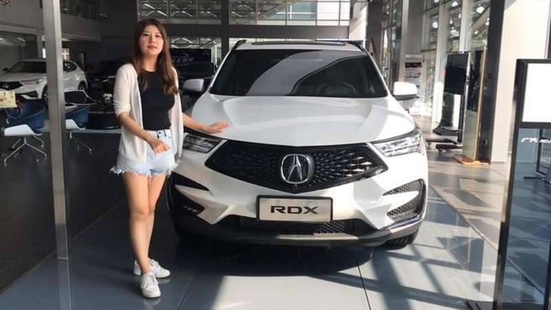 静态体验讴歌RDX，还是2.0T加10AT，黑化后能否翻盘？,汽车,车评,好看视频